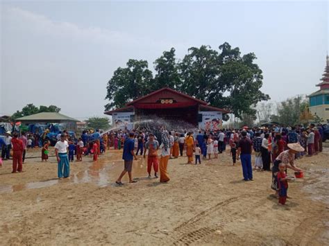 ဝိုင်းမော်မြို့နယ်၌ မဟာသင်္ကြန်အတက်နေ့ ပြည်သူများ အေးချမ်းပျော်ရွှင်စ