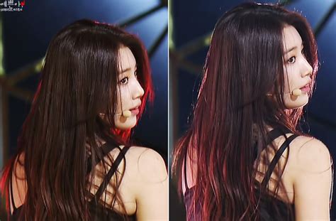 [수지] 헤어 메이크업 코디걱정 없었던 활동 If 욕망분출 ＊여성시대＊ 차분한 20대들의 알흠다운 공간