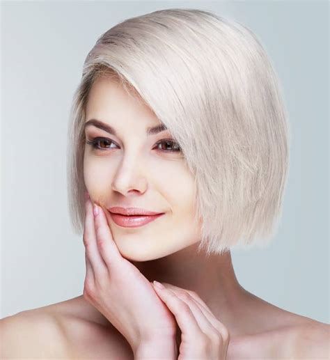 How To Style Short Razor Cut Hair Black Razor Cut Pixie With Spiky