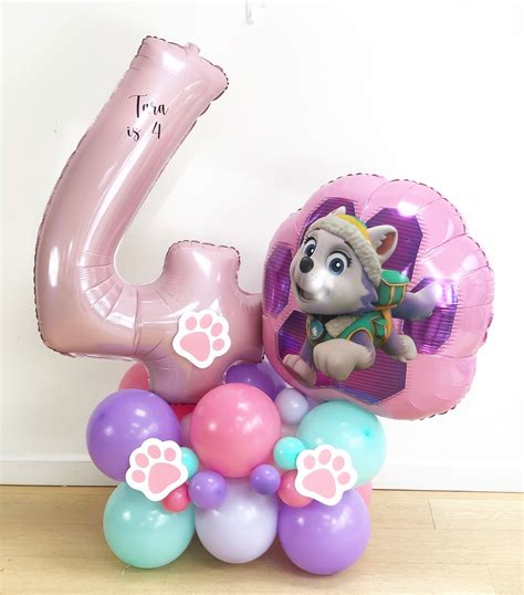 Everestskye Balloon Sculpture Taras Wonderworld
