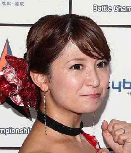 庄司智春 妻・藤本美貴と学校行事へ “夫婦ショット”公開に反響「理想すぎます」「最高のママとパパ」 ガールズちゃんねる Girls