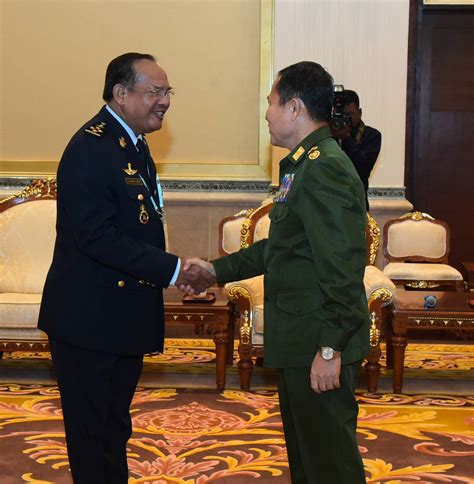 နိုင်ငံတော်စီမံအုပ်ချုပ်ရေးကောင်စီ ဒုတိယဥက္ကဋ္ဌ ဒုတိယတပ်မတော်ကာကွယ်ရေးဦးစီးချုပ် ကာကွယ်ရေးဦးစီးခ