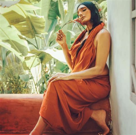 29 દિવસ કોમા માં રહેલી હિરોઇને કહ્યું Sex નો ઘણા સમય પહેલા થયો અંત 53 વર્ષ ની ઉંમરે મળી રહ્યો