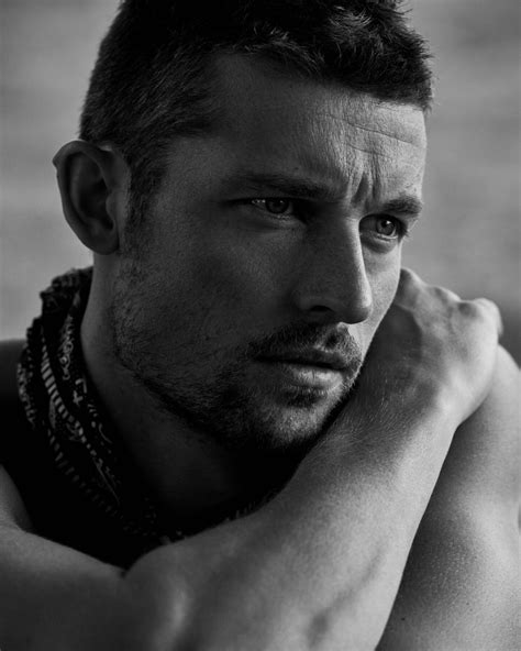 Portrait Paul Bellaart Photographer