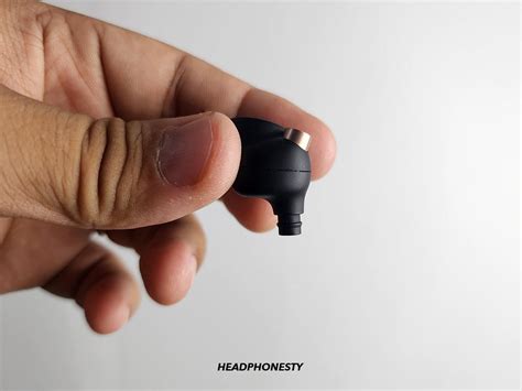 How To Clean Earbuds Like A Pro Headphonesty How To Clean Earbuds Like A Pro Headphonesty