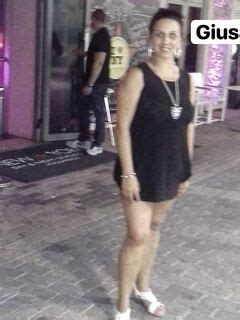 Amiche Di Mamma Da Chi Ve Lo Fareste Succhiare Foto Porno Amaporn