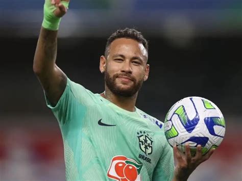 Neymar Jr Measurements Bio Heightweight Shoe Size