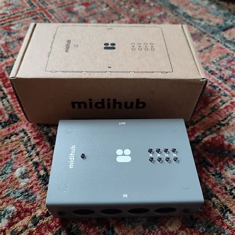 Blokas Midi Hub Reverb