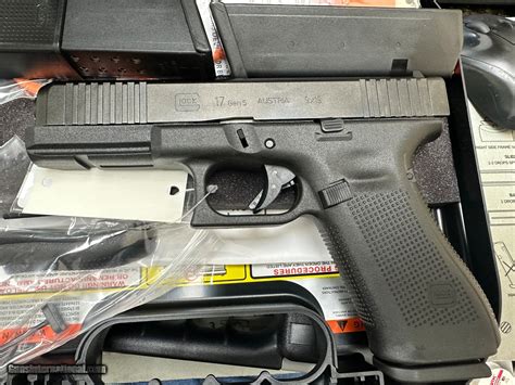 Glock 17 G17 Gen5 9mm Luger 9x19 Para