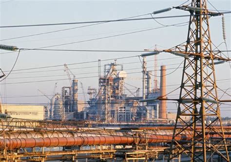 Тарифы на электроэнергию для юридических лиц стоимость электричества для коммерческих предприятий