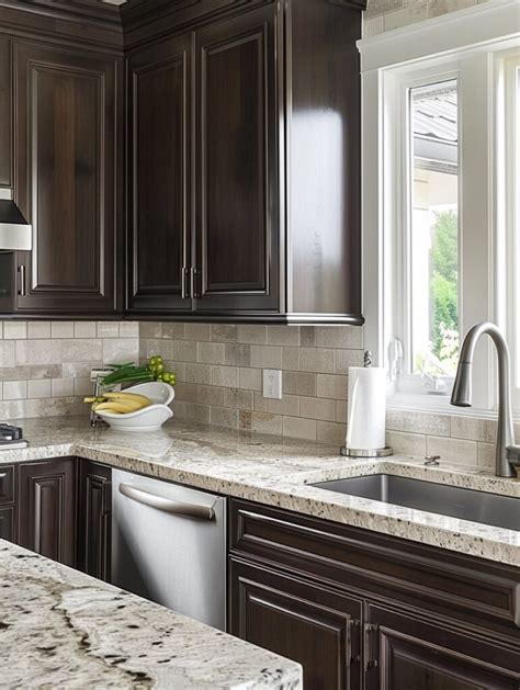 20 Stunning Backsplash Ideas To Complement Oak Cabinets Hmg