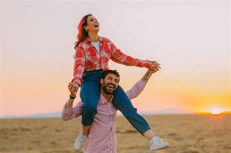 女生问你这3个问题，说明她喜欢你，这么回答能够收获爱情！腾讯新闻
