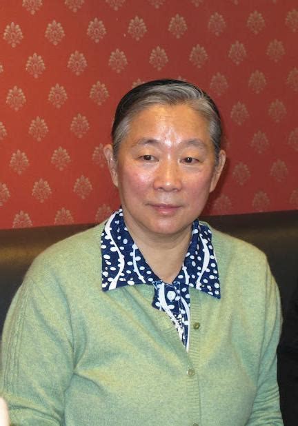 林立果和林立衡手迹对比，都是元帅林彪的孩子，两人书写风格迥异 每日头条