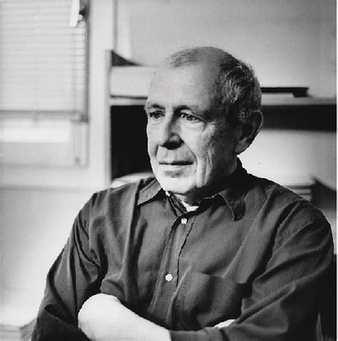 Michel Izard Journaliste Fils De Christophe Izard