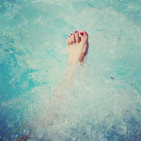 Paola Iezzis Feet