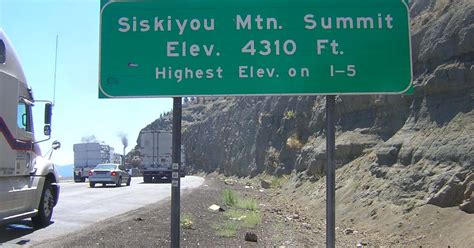 Siskiyou Summit Oregon Roadtrippers