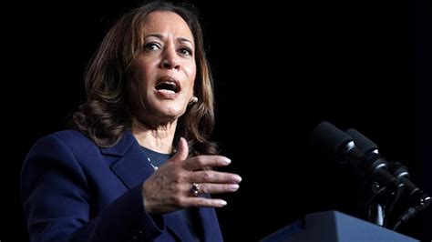 Harris Responds To Trumps False Remarks About Her Racial Identity