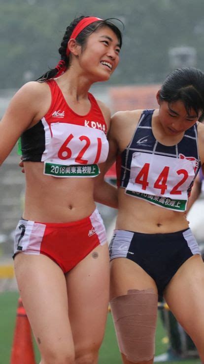 ボード「chinese Athelics In Track Outfits」のピン