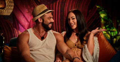 Couple To Throuple Season 1 Streaming Watch And Stream Online Via Peacock