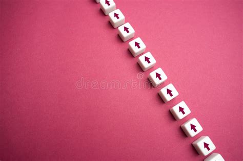 Sequential Chain Of Arrows Set Course Make Your Way Moving Forward Step By Step Motivation