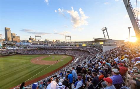 2024 Ncaa Baseball College World Series Game 10 Florida Vs Kentucky