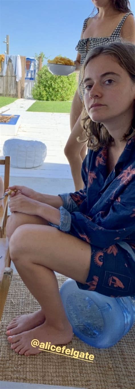 Alice Felgates Feet I Piedi Di Alice Felgate Celebrities Feet 2024