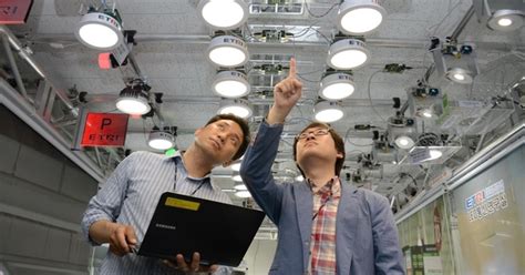 Led 조명이 정보를 쏜다etri 가시광통신기술 개발