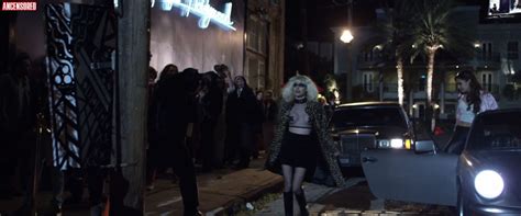 Эмма Робертс Nude Pics Страница 1