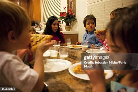 Nadya Suleman Photos Photos And Premium High Res Pictures Getty Images