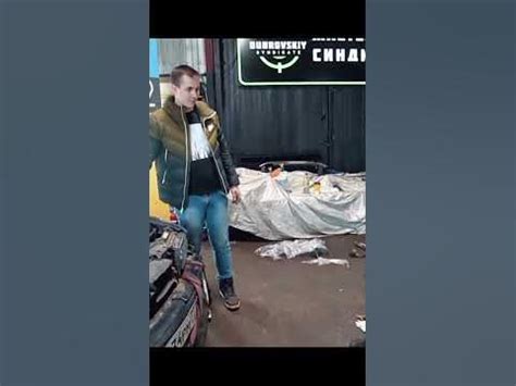 ЖЕКИЧ ДУБРОВСКИЙ ВОССТАНОВИЛ БМВ Е38 #shorts - YouTube