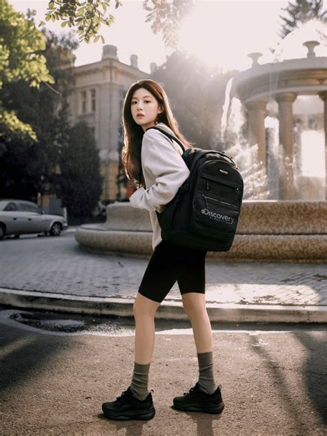 Go Yoon Jung R Kactress