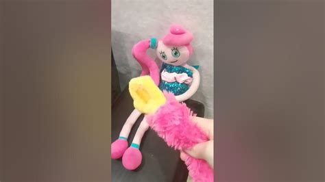 Мама длинный ноги убила киси миси😱😱😱 Youtube