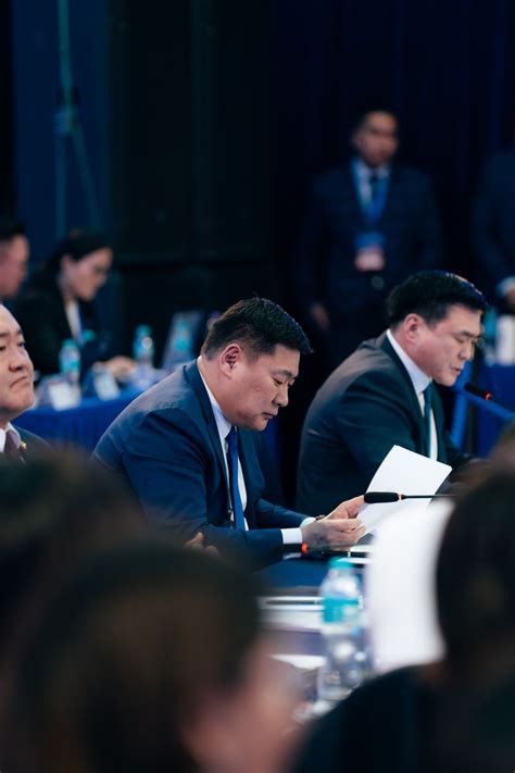 Guren Mn Говийн бүсийн зөвлөлийн анхдугаар хуралдаан Дорноговь аймгийн Сайншанд суманд болж