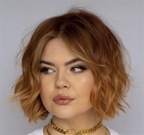 Cute Hairstyles For Short Necks And Round Face