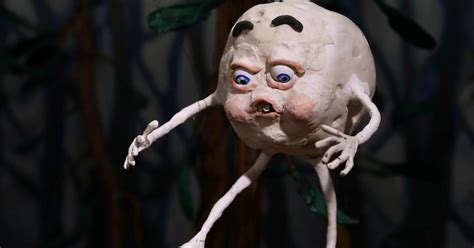 늑대와 함께 춤을 • Art In Culture