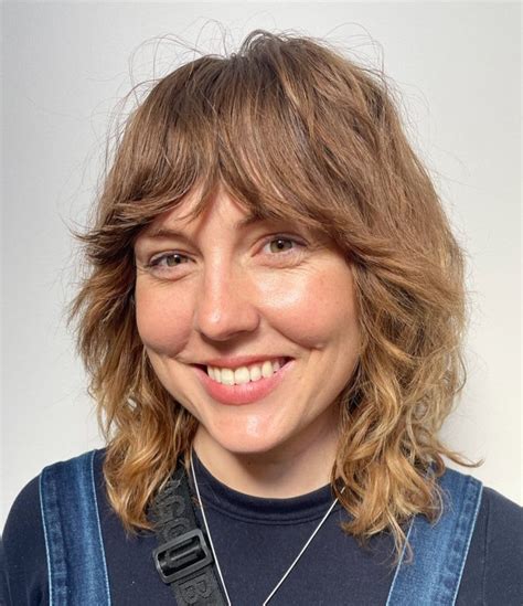 Best Ideas To Style Curtain Bangs In This Year Hairdo Hairstyle