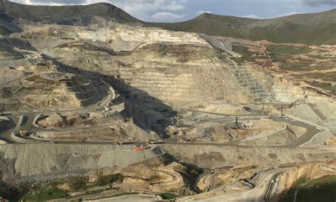 Structural Geology Analysis Apex