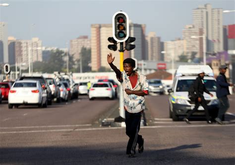 Jmpd Deploys Pointsmen To Control Traffic During Load Shedding