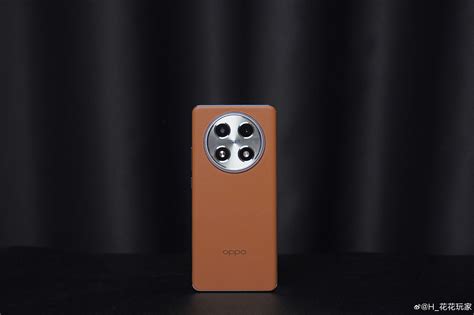 Cận Cảnh Oppo A2 Pro Cụm Camera Gây ấn Tượng Dùng Dimensity 7050 Giá