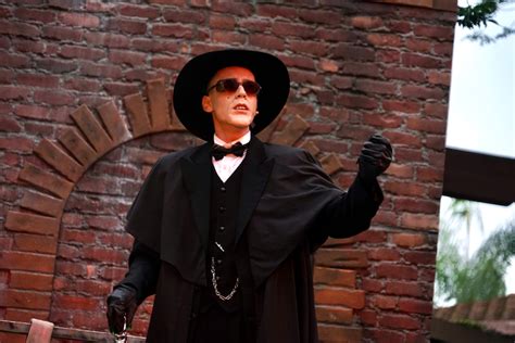 Judge Doom Debuts At Oogie Boogie Bash In Disney California Adventure Photos Video Mousesteps