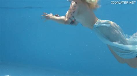 Finnish Blonde Tattooed Pornstar Mimi Underwater