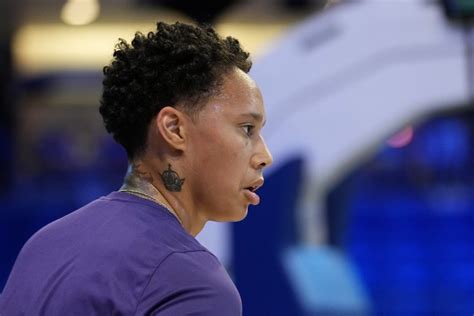 Brittney Griner And Teammates Confronted At Airport By ‘provocateur