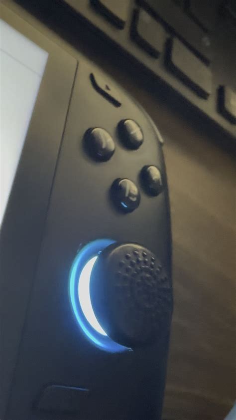 Sticking Button Rodinhandheld