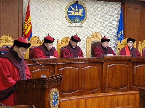 ҮНДСЭН ХУУЛЬ ЗӨРЧӨӨГҮЙ ГЭЖ ДҮГНЭВ Control Mn