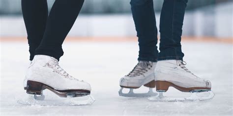 Skate For Fitness Free Ice Skating Classes For Adults In Dubai Mall