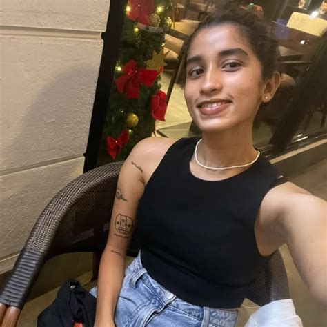 Malisha Maashiiii • Threads Say More