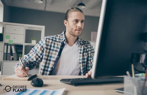 2025 Best Online Administrative Assistant Degrees