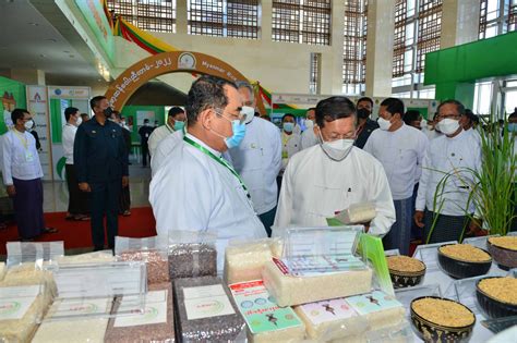 ဘင်္ဂလားဒေ့ရှ်နိုင်ငံသို့ တတိယအကြိမ်အဖြစ် ဆန်တန်ချိန်နှစ်သိန်းရောင်းခ