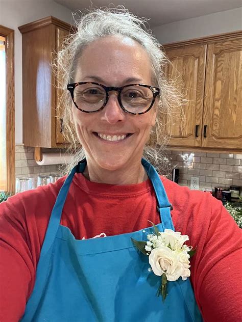 You Might Be A Flower Nerd If You Distracted By Flowers Facebook