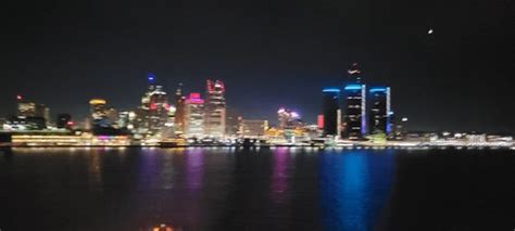 Doubletree By Hilton Windsor Hotel And Suites Updated 2023 Prices And Reviews Ontario